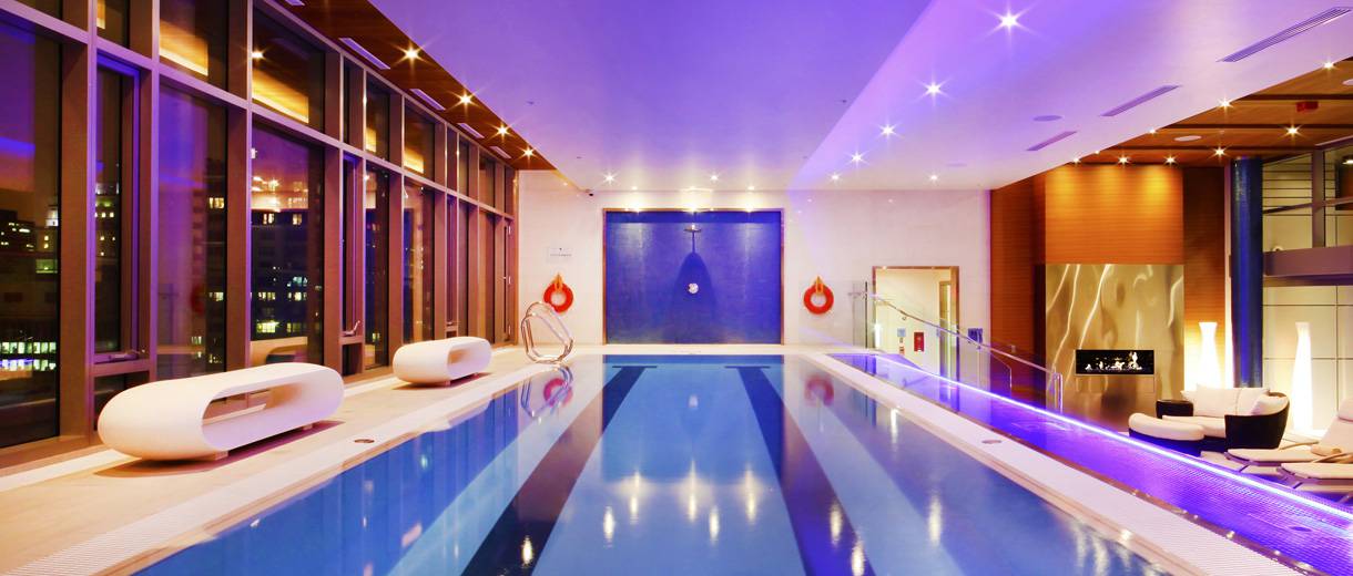 The Ritz-Carlton Montreal Hotel - 5 star luxury hotels