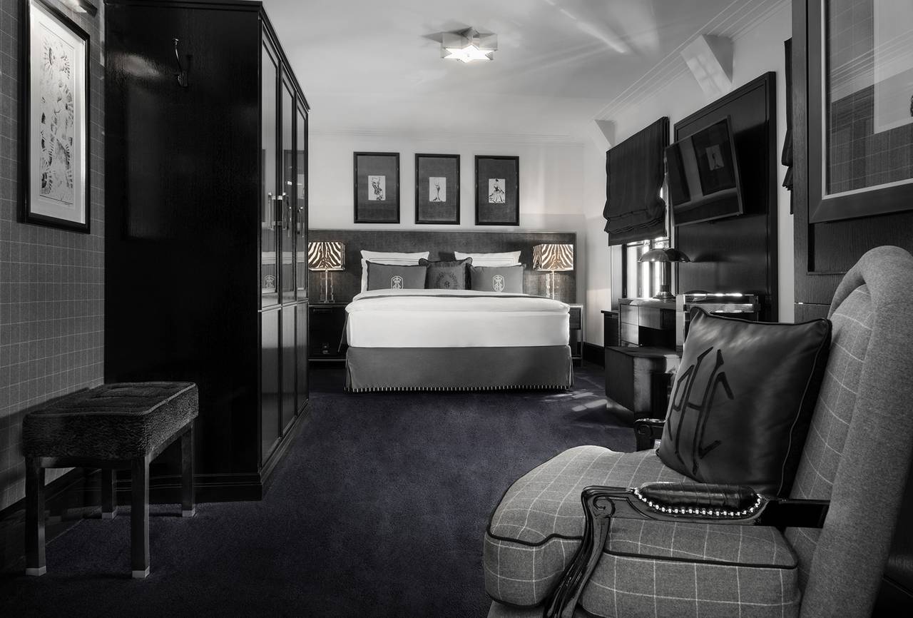 Patrick Hellmann Castle Hotel Berlin Grunewald - 5 star luxury hotels